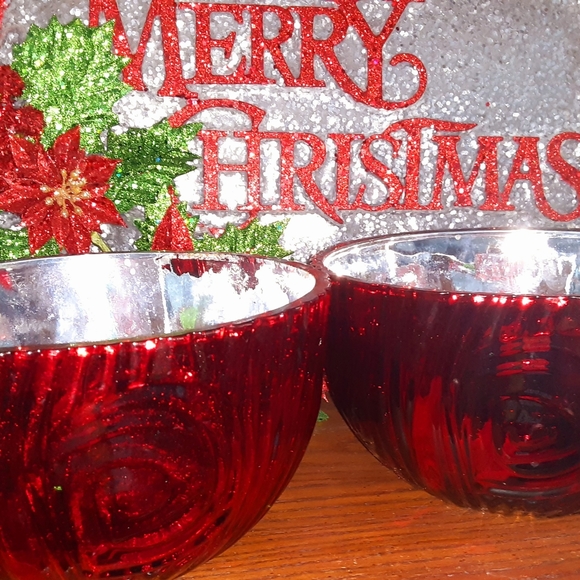 Accents | Heavy Duty Ruby Red Glass Patterned Bowl Set | Poshmark